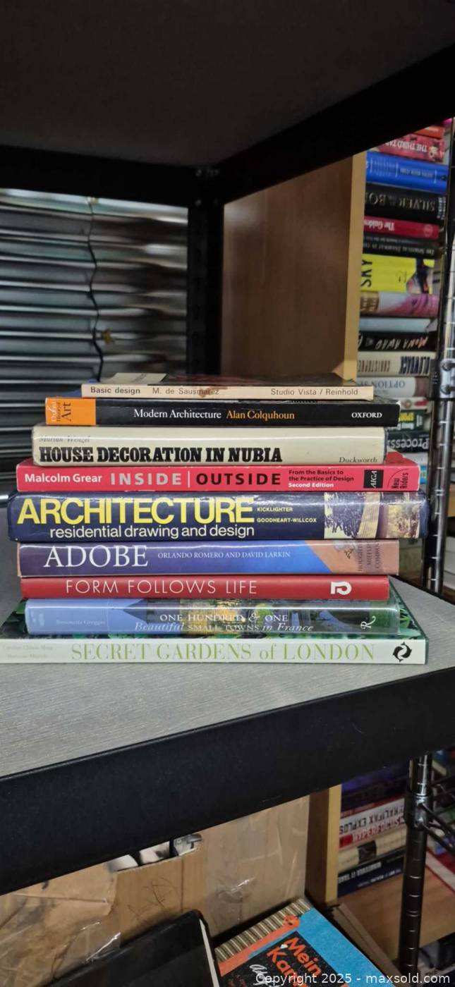 Architecture and design book lot | Maxsold