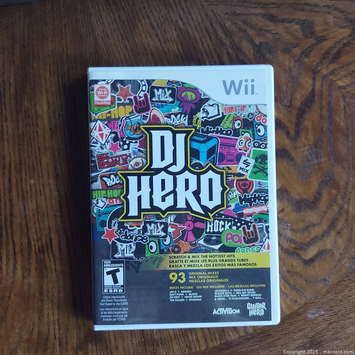 Nintendo Wii DJ Hero turntable kit with game | Maxsold