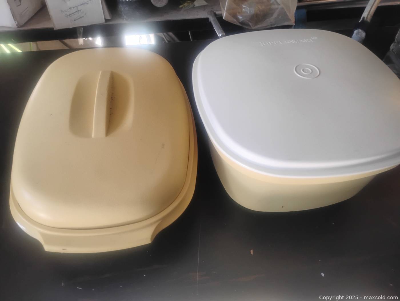 Tupperware vegetable steamer & multi-server containers | Maxsold