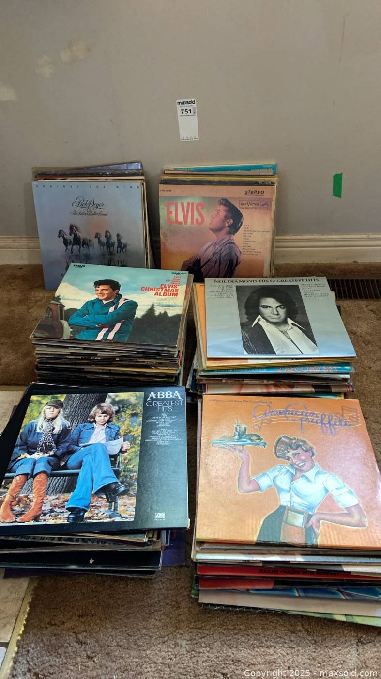 Collection of vinyl record albums | Maxsold
