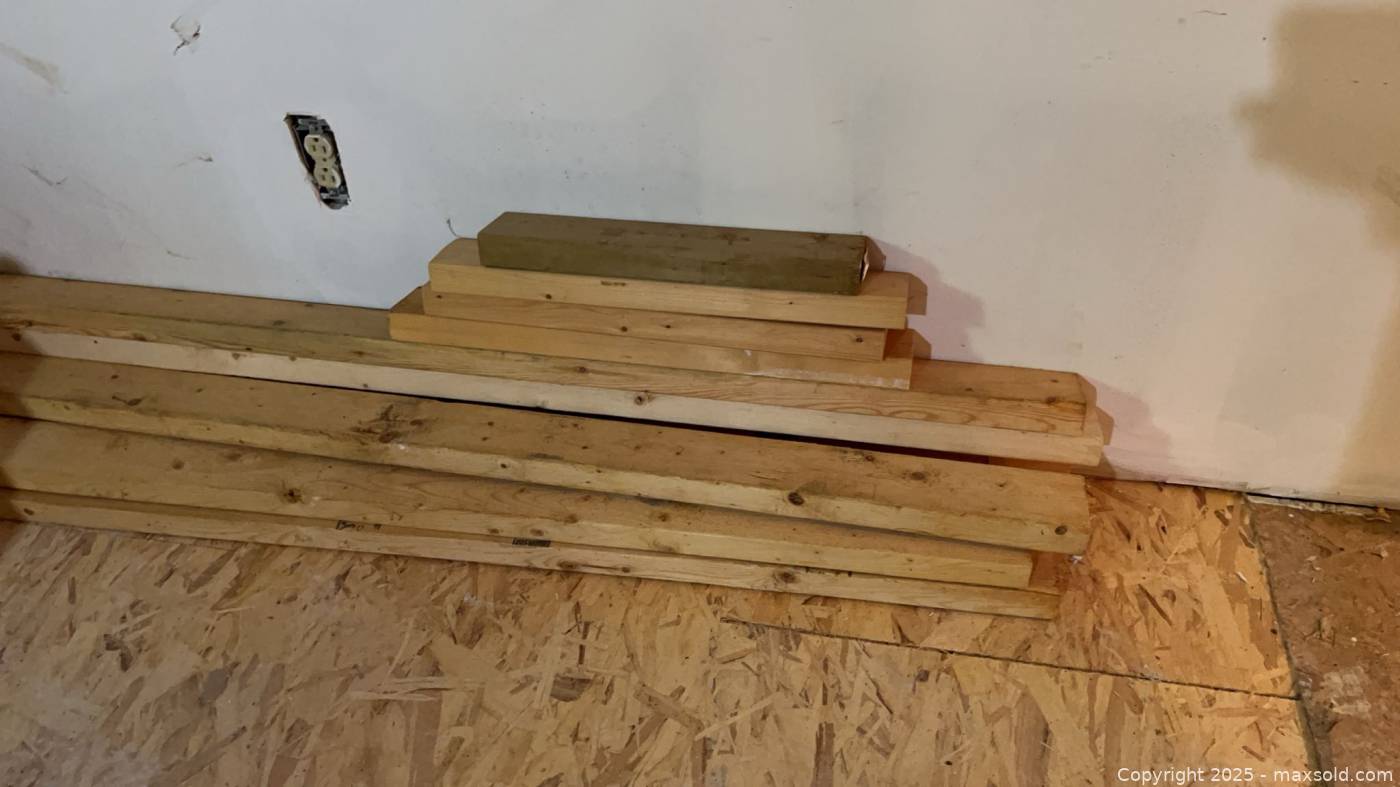 Dimensional lumber assorted 2x4 studs | Maxsold