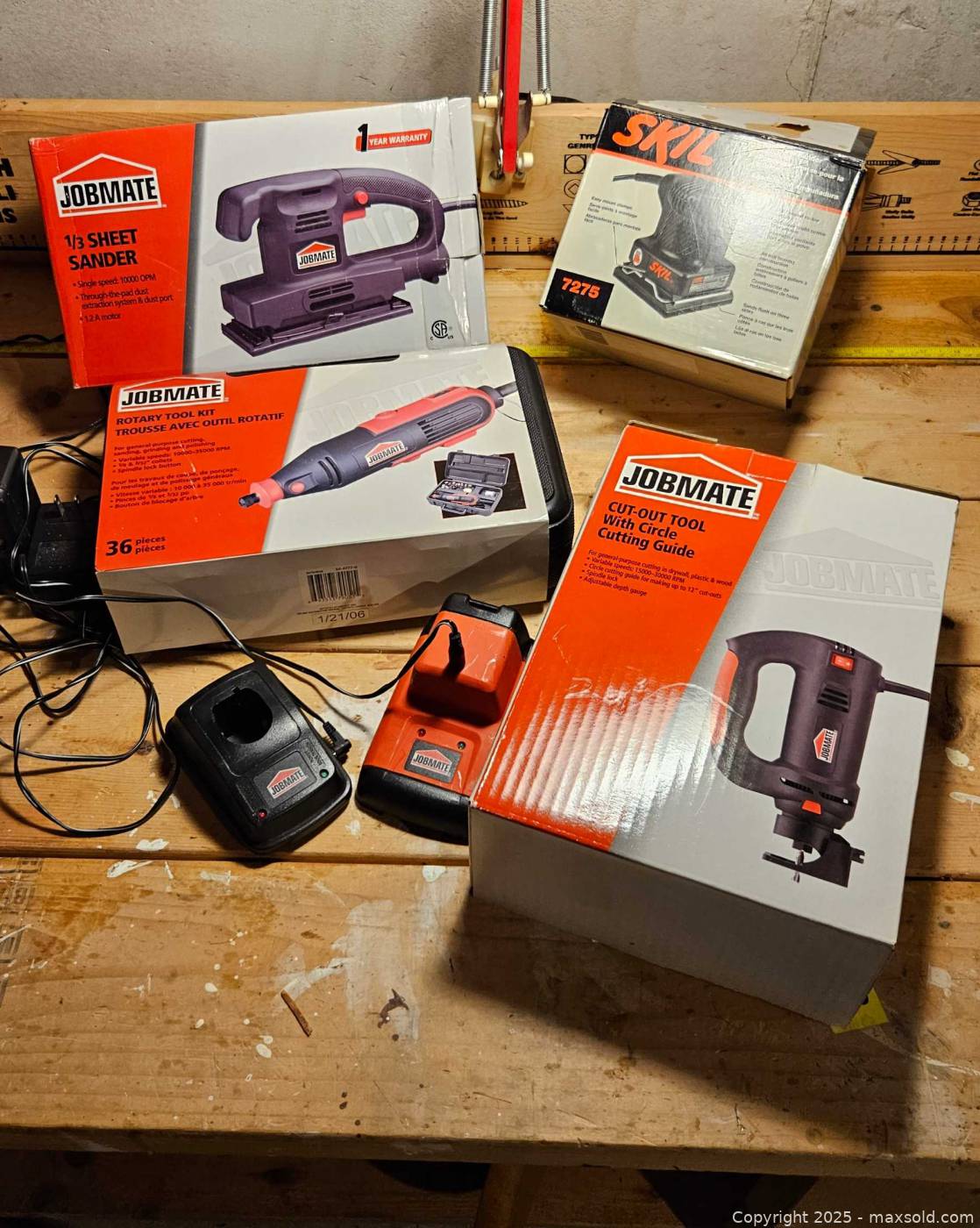 Jobmate Power Tools And Skil Palm Sander | Maxsold