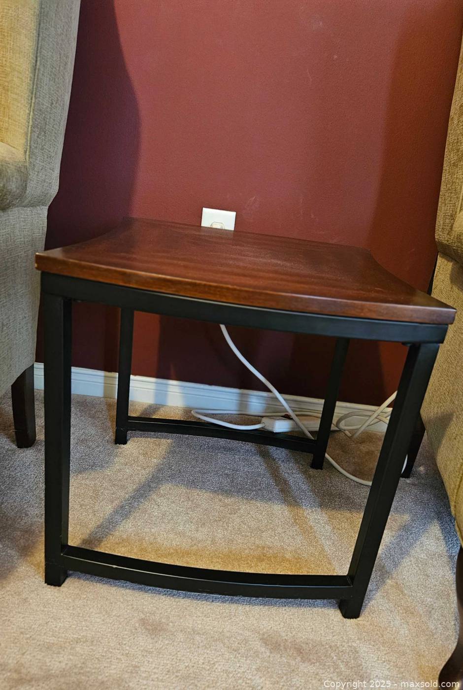 Metal Frame Wood Top End Table | Maxsold