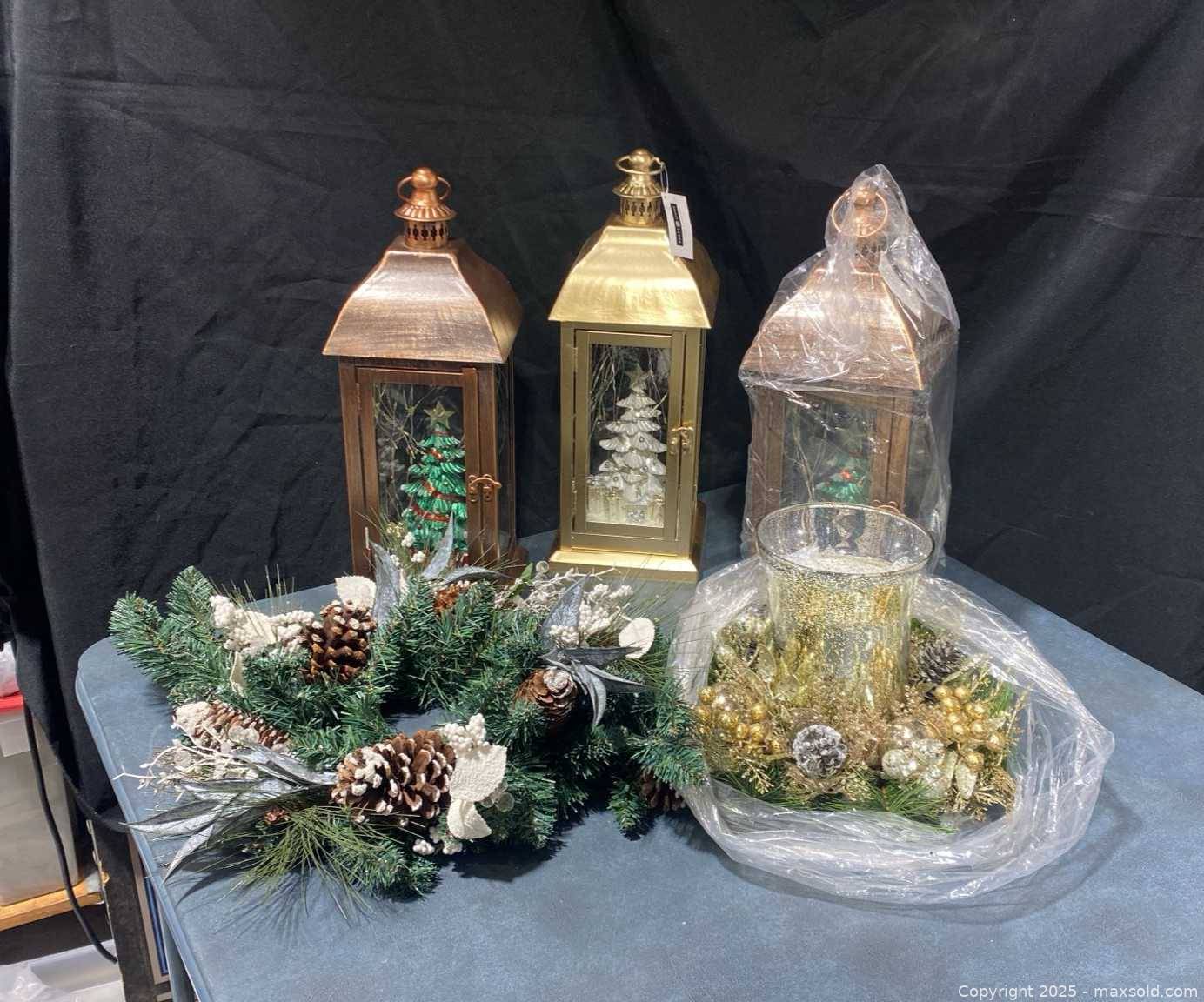 3 Light Up Christmas Lanterns, Holiday Wreath And Centerpiece Candle ...