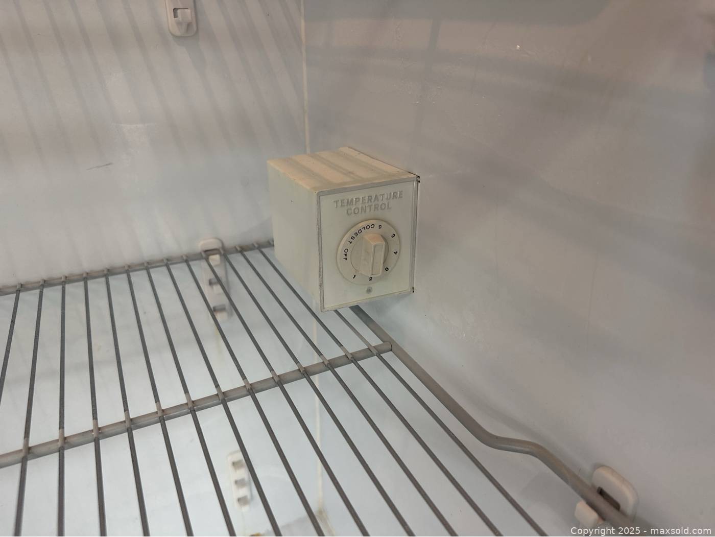 Eaton Viking upright freezer | Maxsold