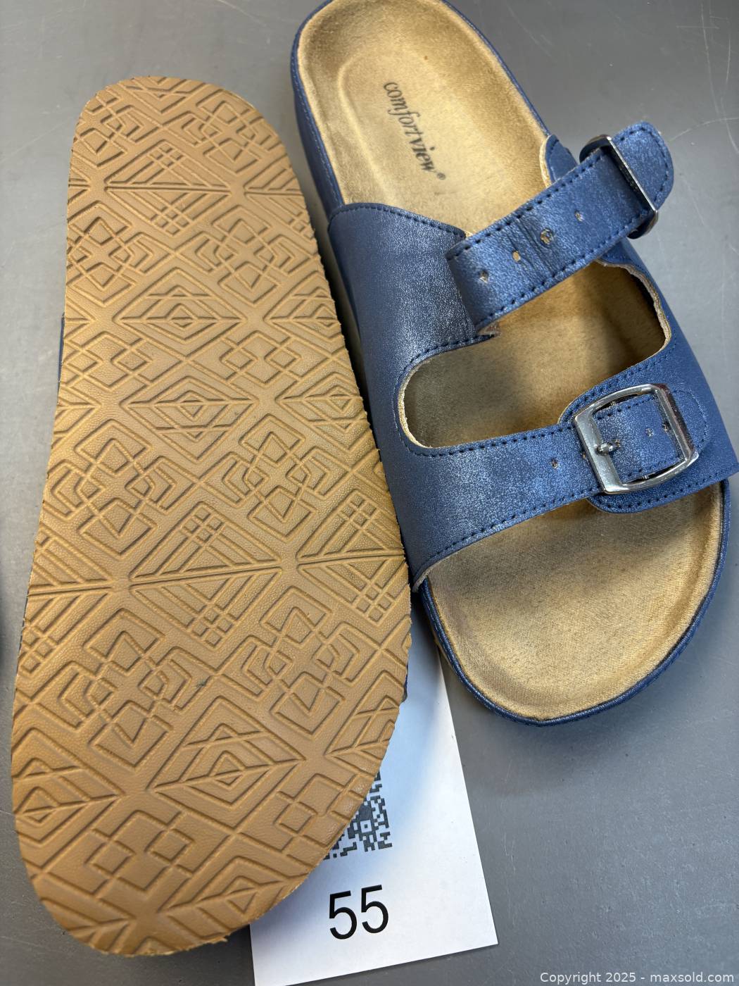 Comfortview blue & white double-strap sandals 8.5 WW | Maxsold