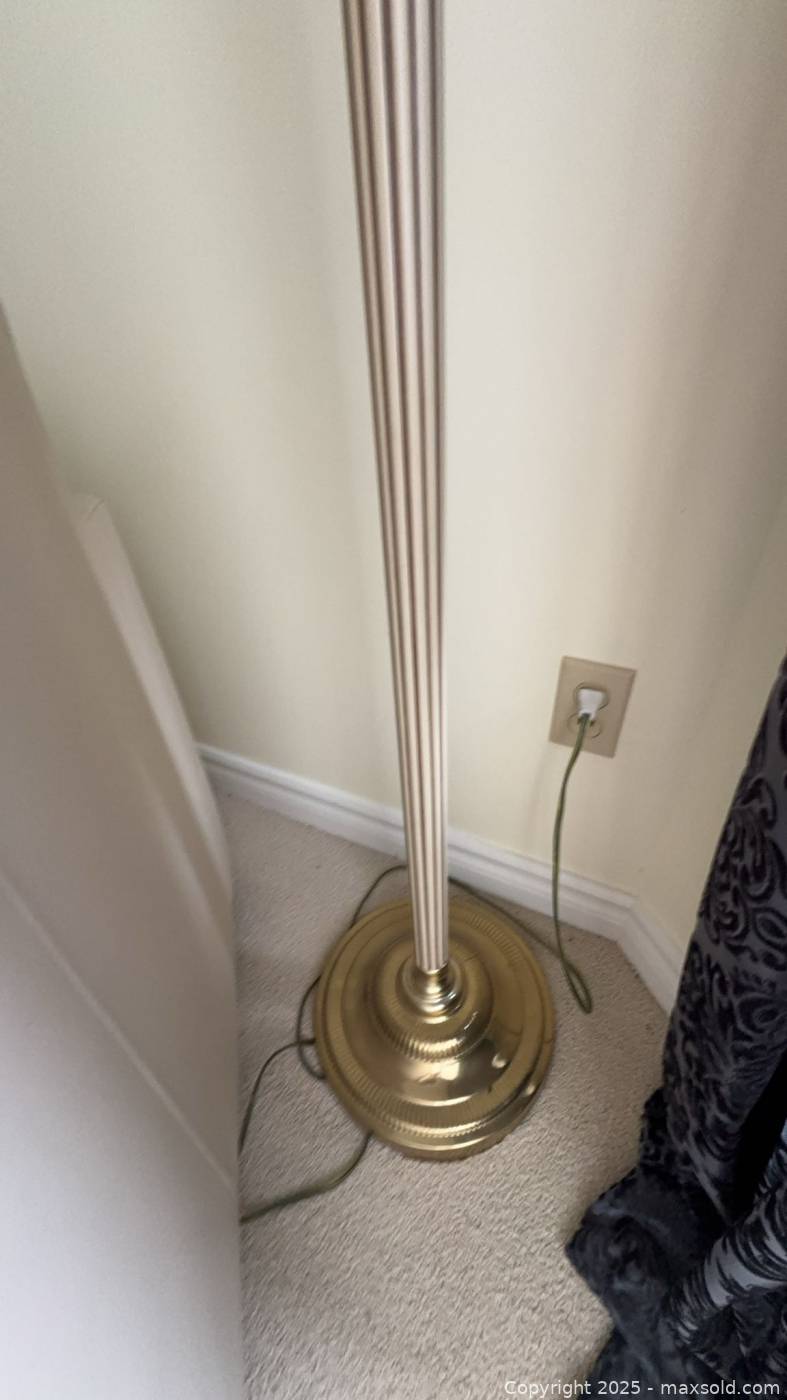 Two fluted column torchiere floor lamps 70 in | Maxsold