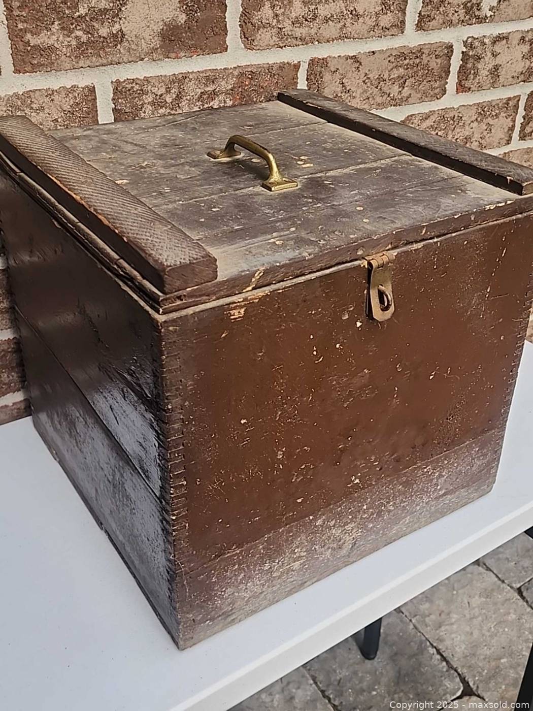 Antique wooden storage box 13x13x13 in | Maxsold