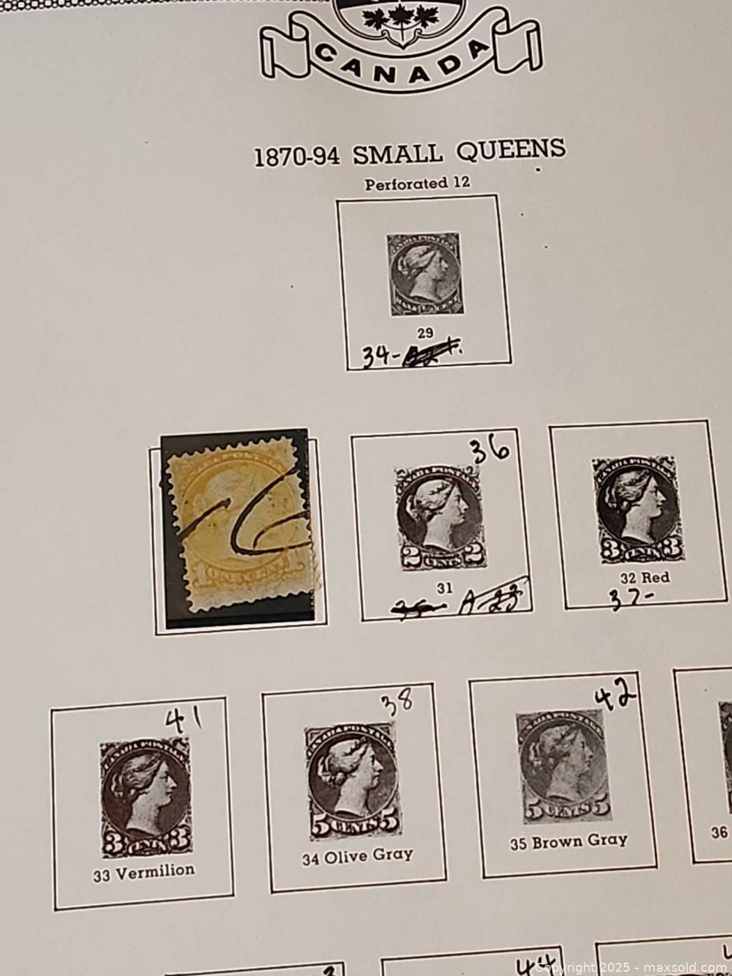 Canadian stamp collection in binder | Maxsold