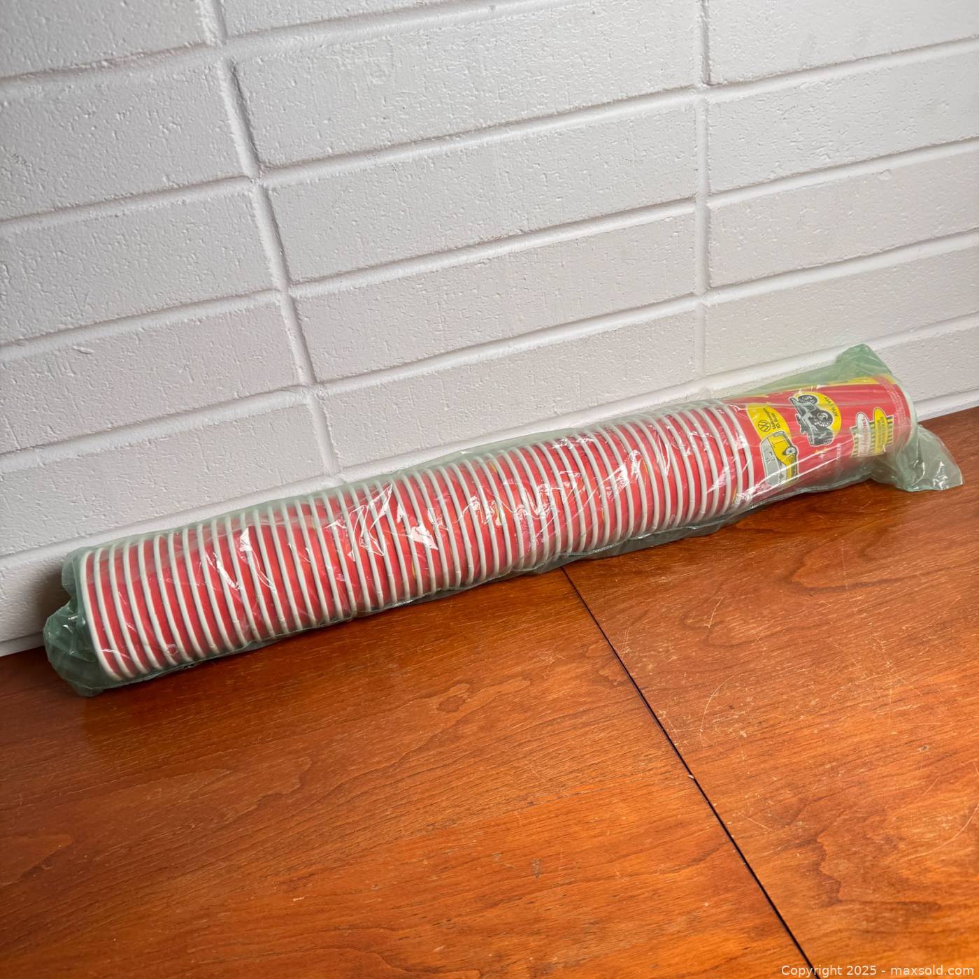 Sealed bag of 50 Tim Hortons Roll Up the Rim cups | Maxsold