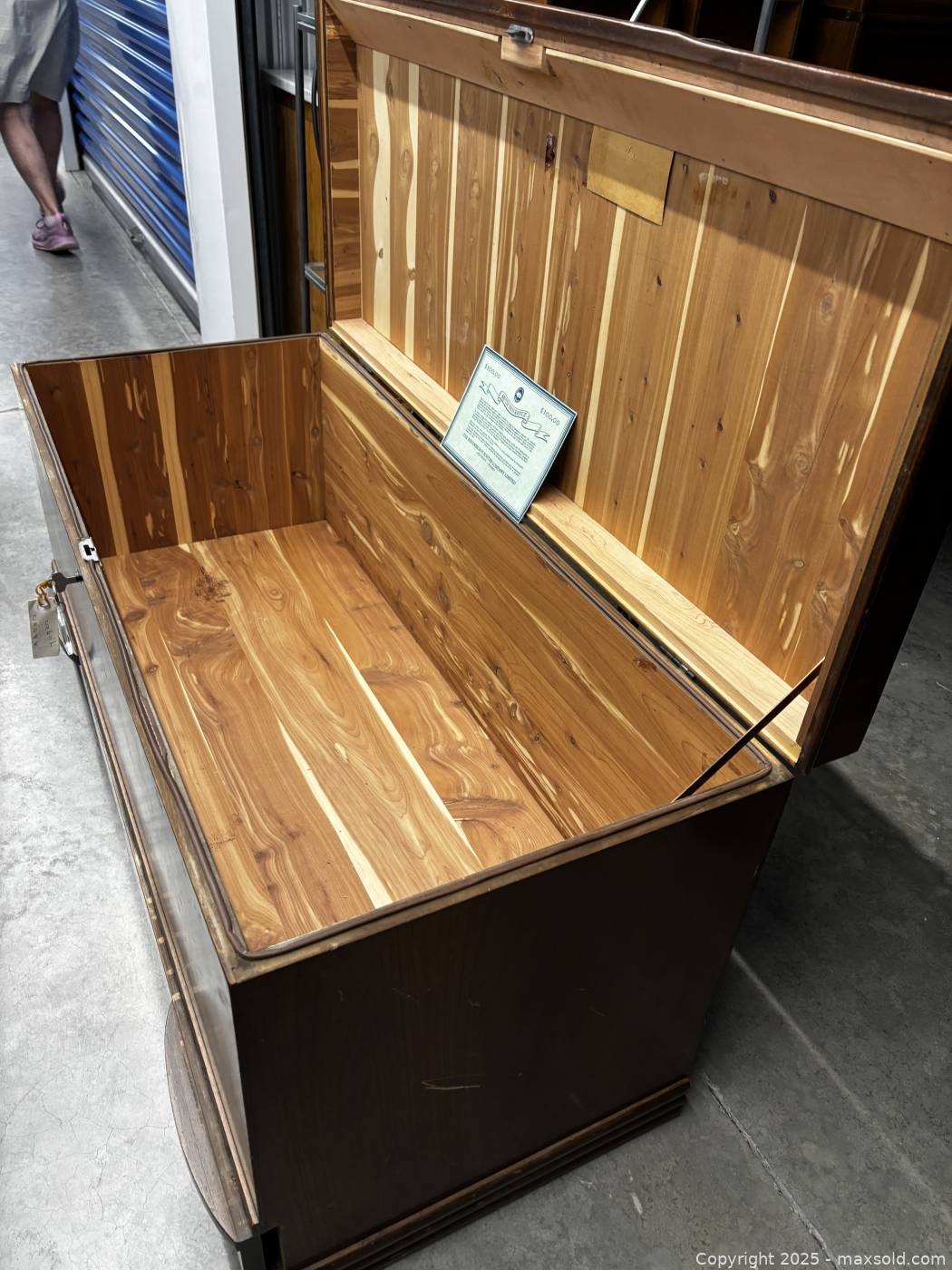 Mid-20th Century cedar hope chest | Maxsold