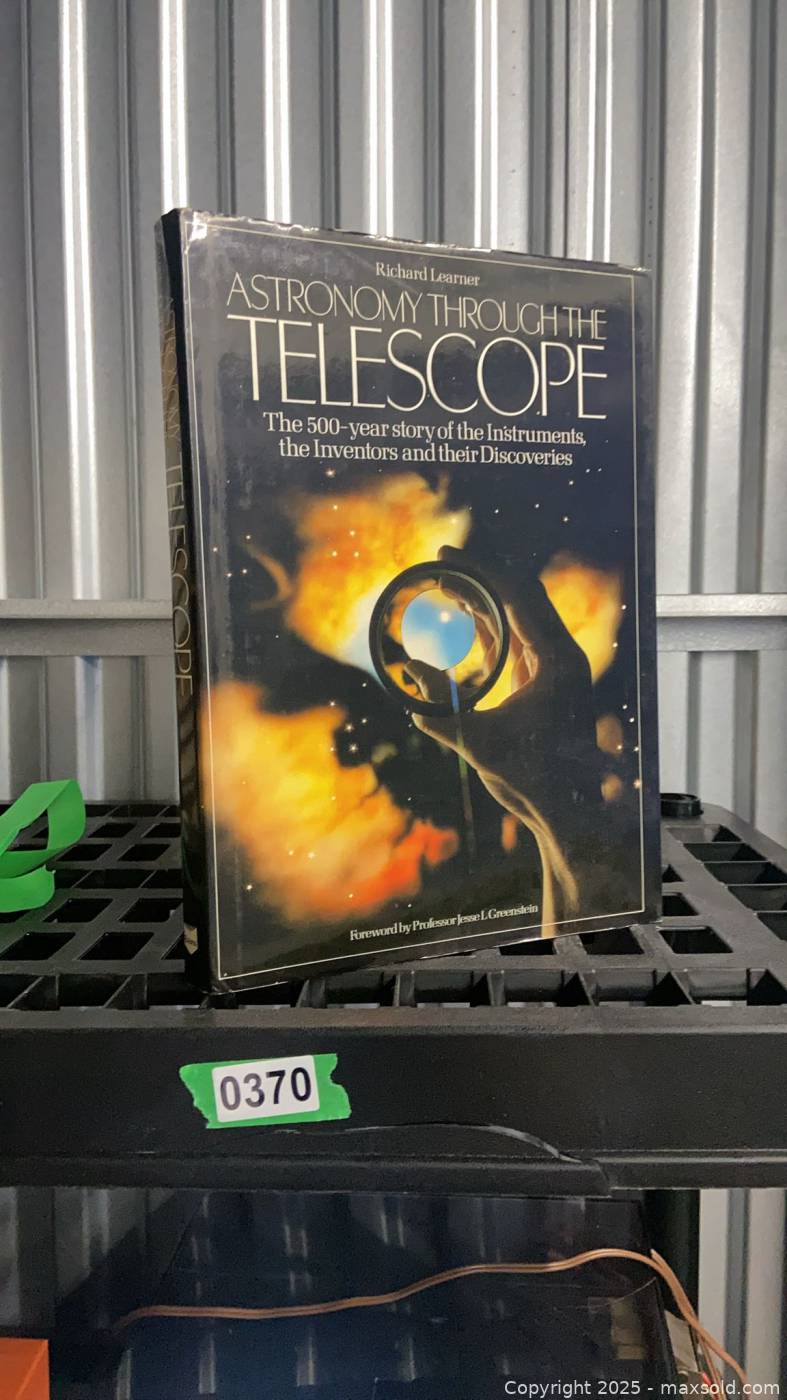 Hardcover books – astronomy, sci-fi, art | Maxsold