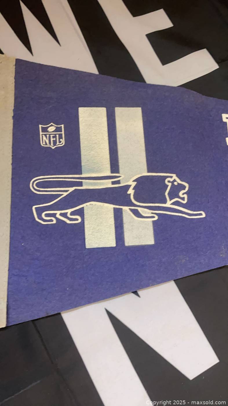 Detroit Lions 1960 felt pennant | Maxsold