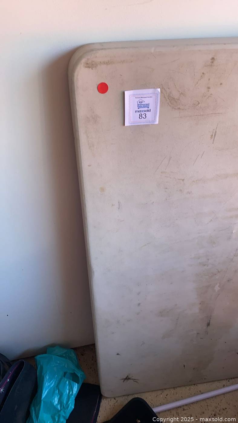 Lifetime 48" x 30" folding table | Maxsold