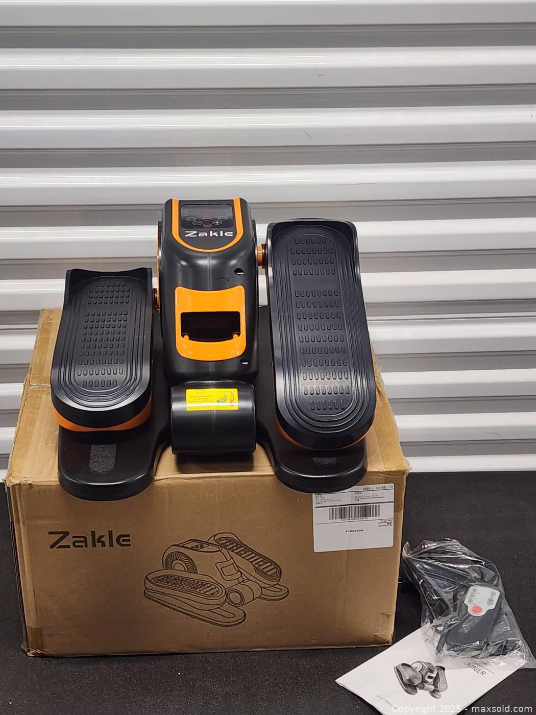 Zakle Under Desk Elliptical Machine | Maxsold