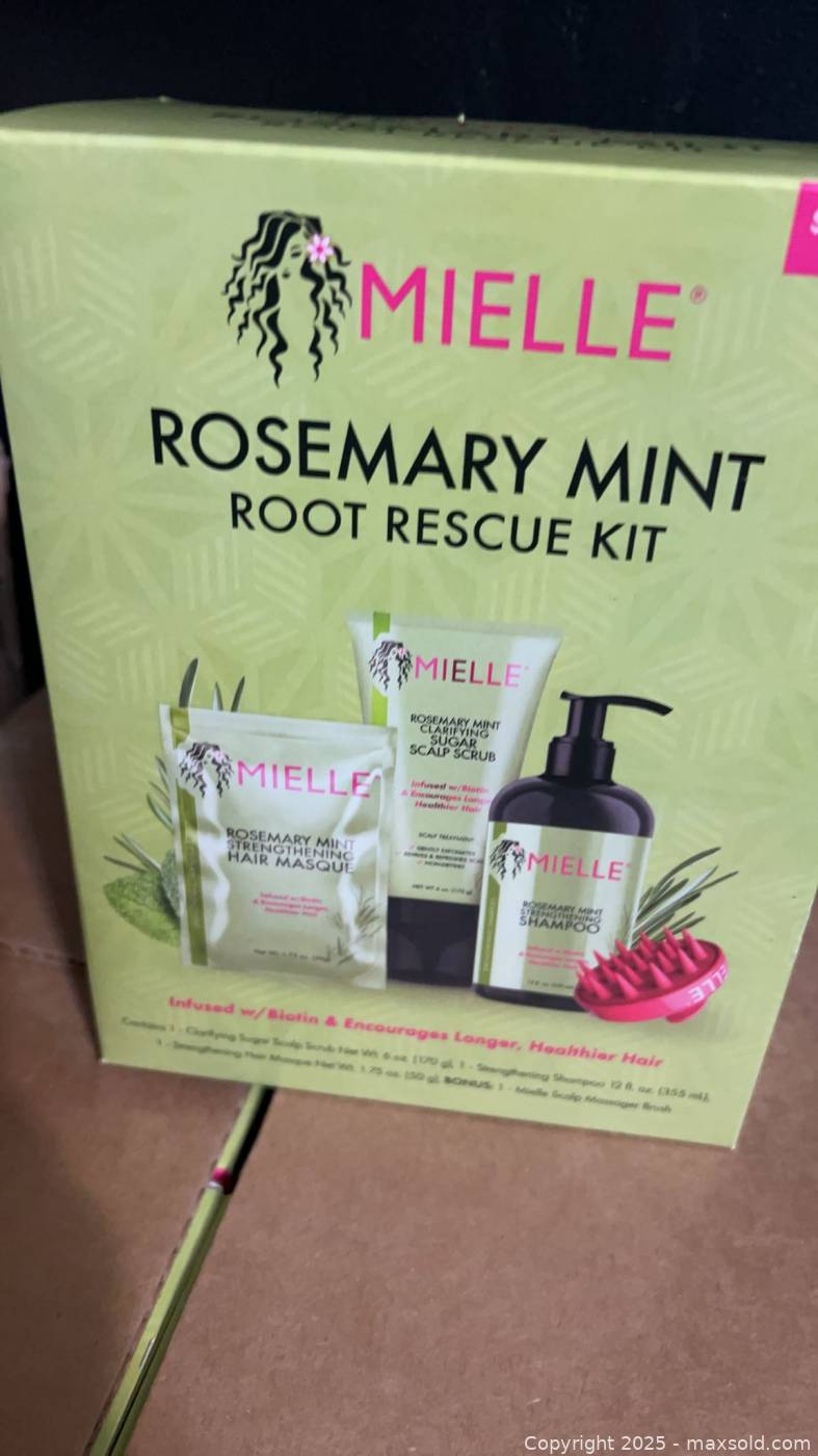 Mielle Rosemary Mint Root Rescue Kit | Maxsold