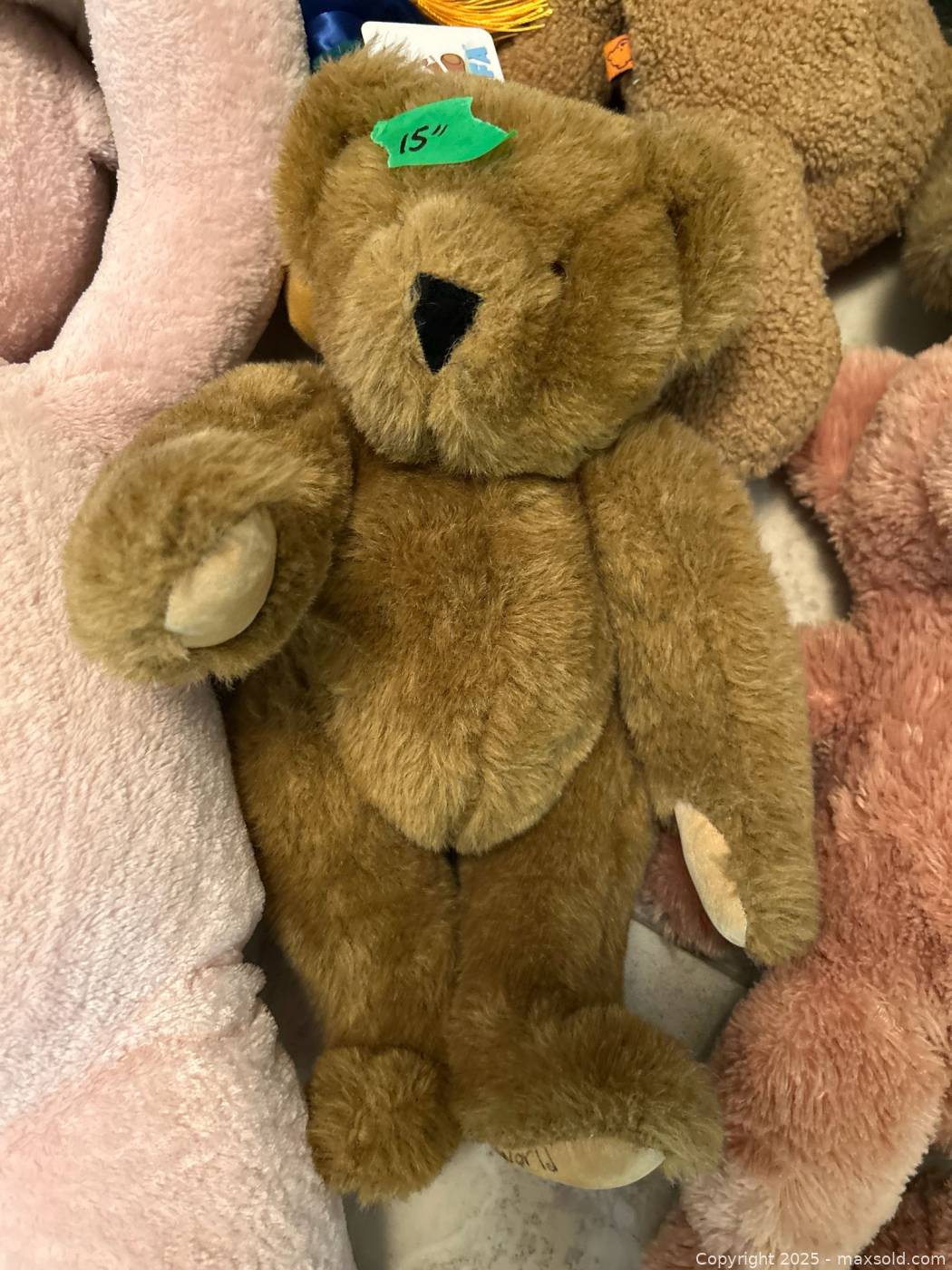 Assorted plush animals 7-30 inch | Maxsold