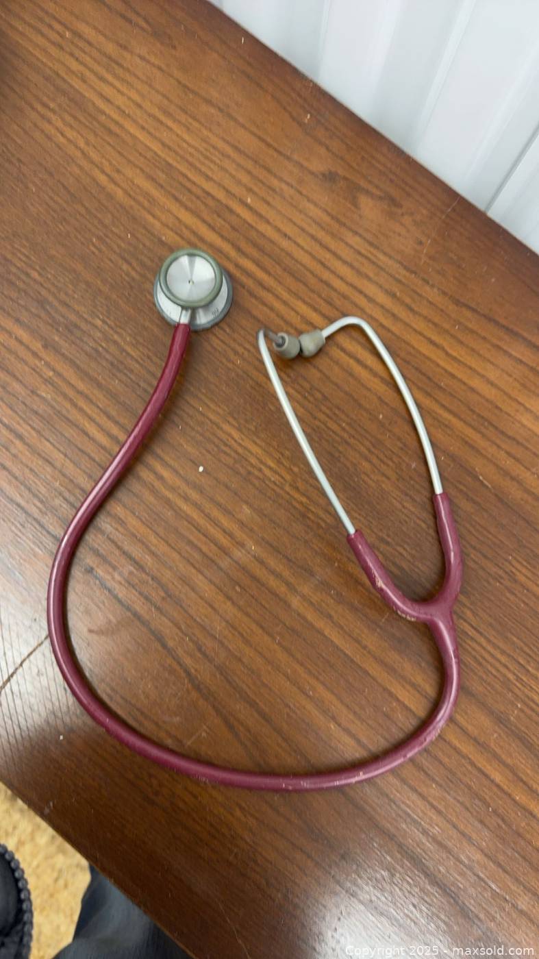 Littmann Classic II Stethoscope | Maxsold