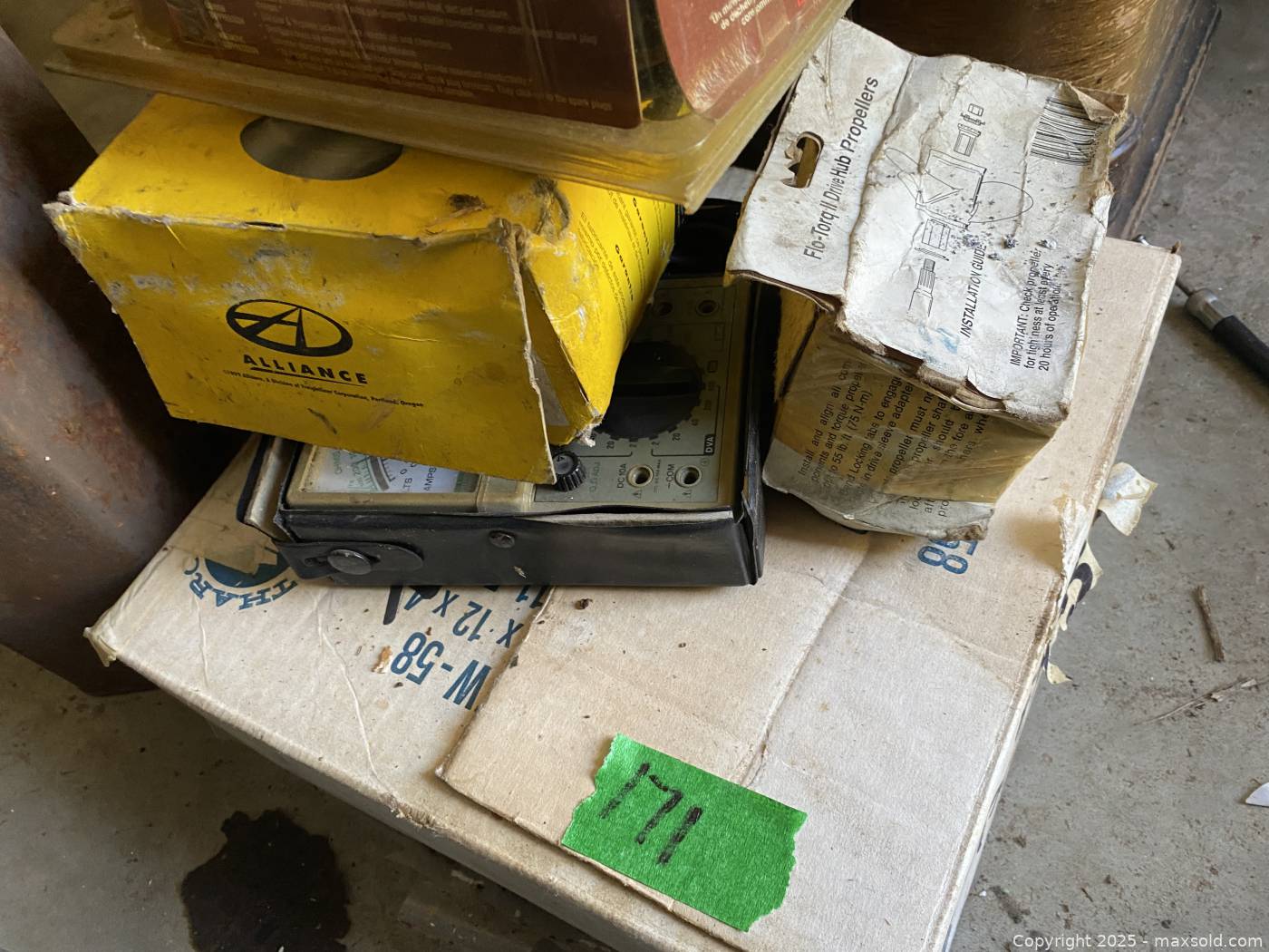 Welding Electrodes, Screw Boxes, Alliance Clamp Box, Analog Multimeter ...