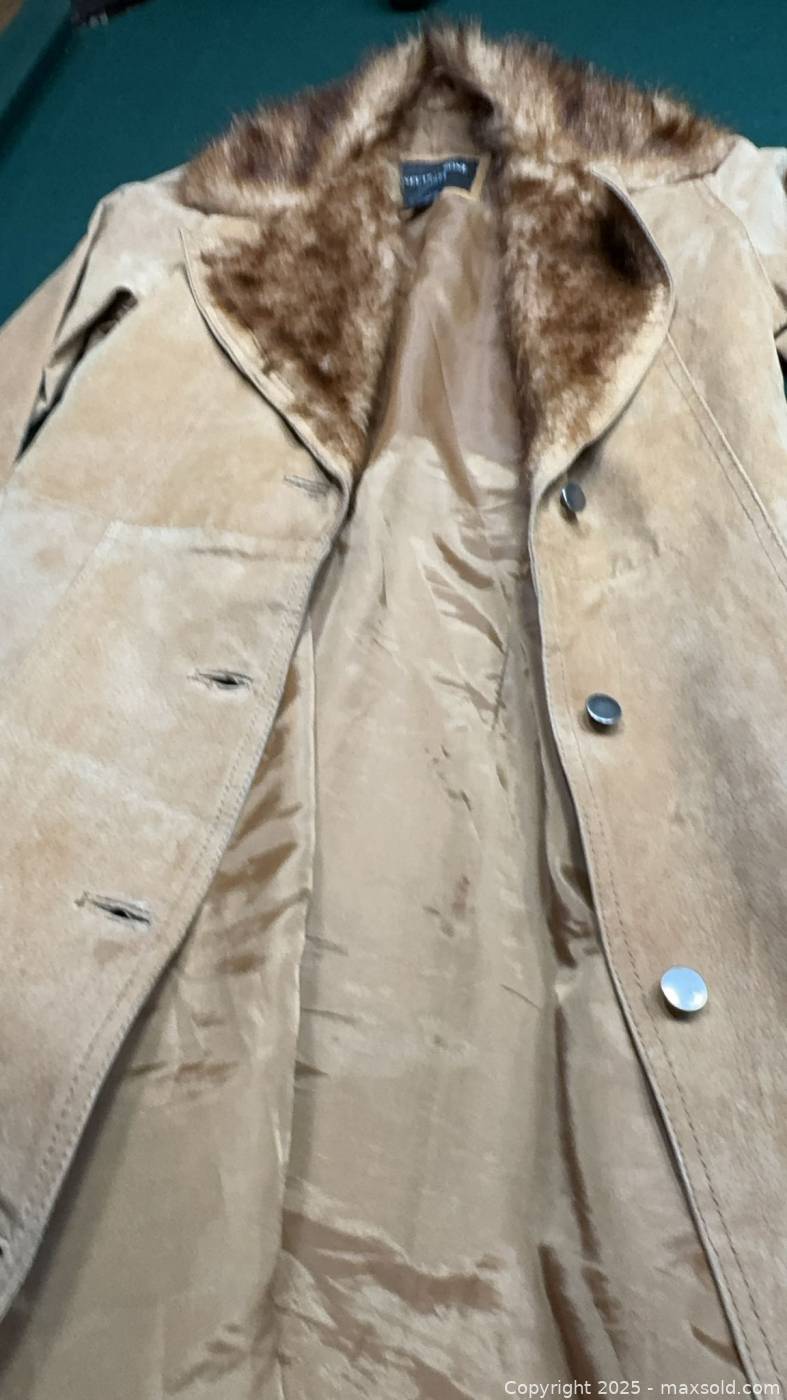 Neutral Zone XS Tan Suede Belted Coat | Maxsold
