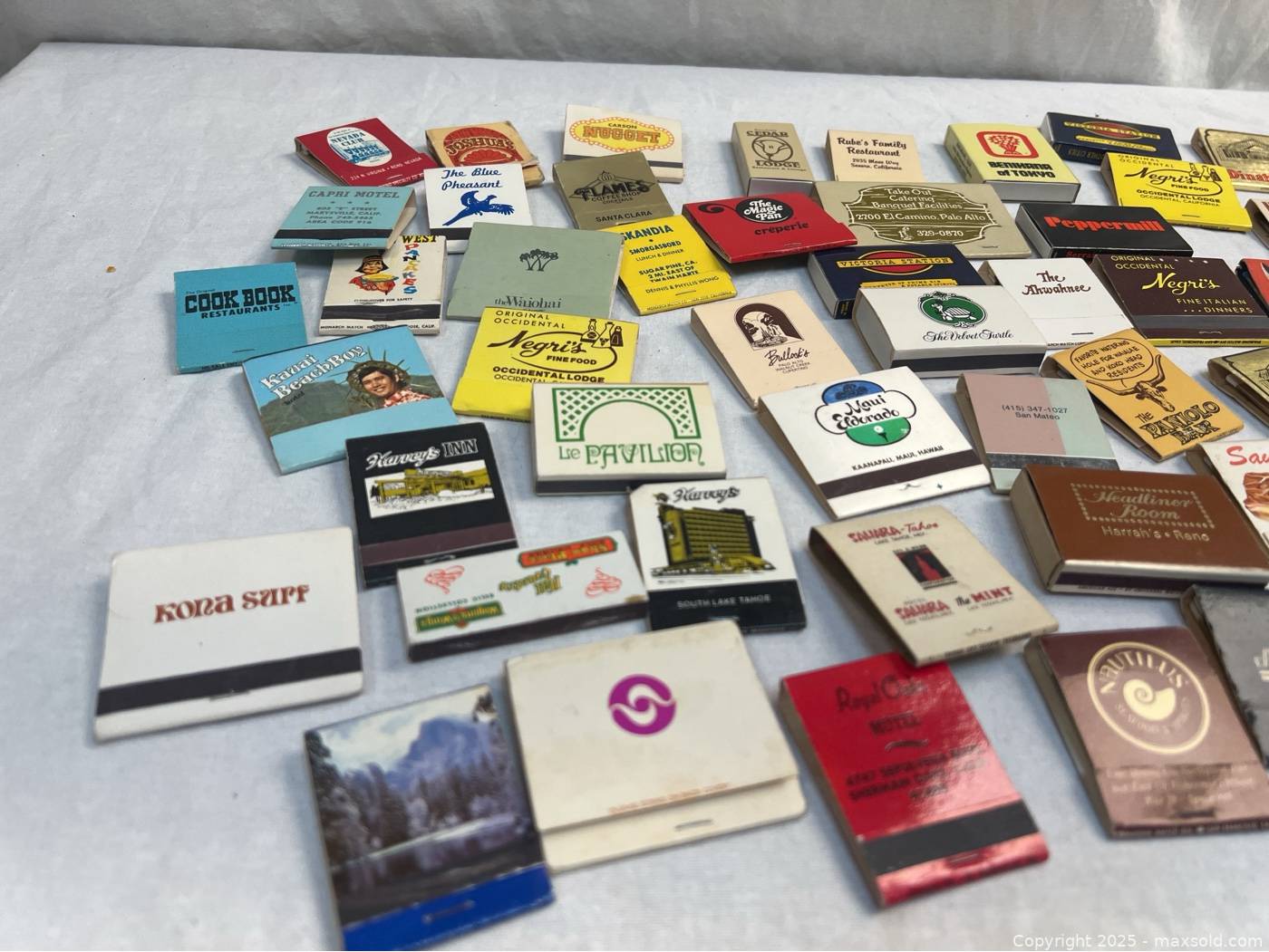 Vintage restaurant, hotel and casino matchbooks | Maxsold