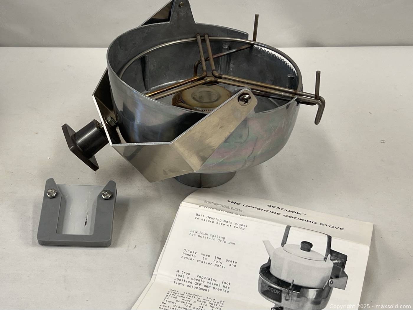 Seacook Offshore Gimballed Stove | Maxsold