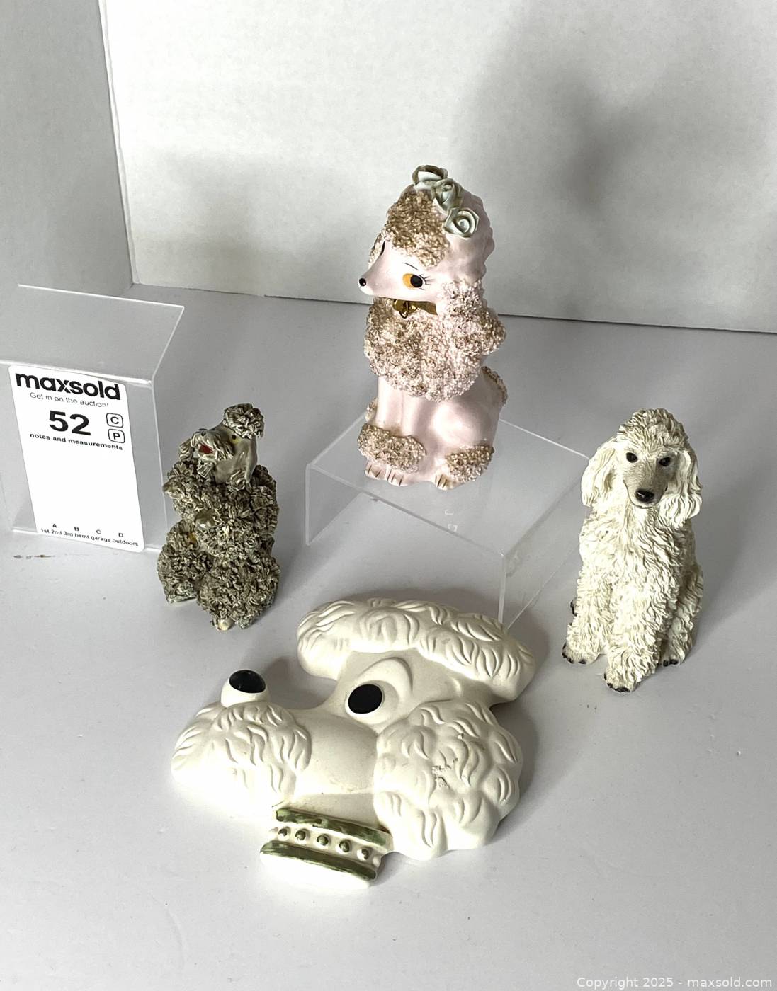 Vintage ceramic poodle figurines and plaque | Maxsold