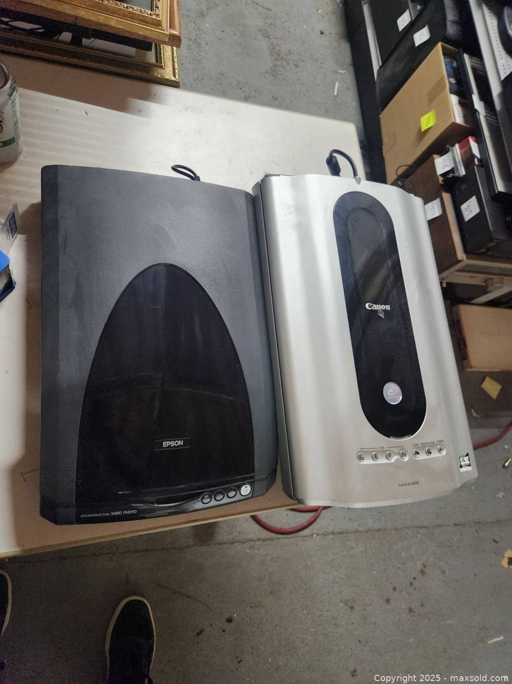 Epson Perfection 3490 Photo and Canon CanoScan 8600F flatbed scanners ...
