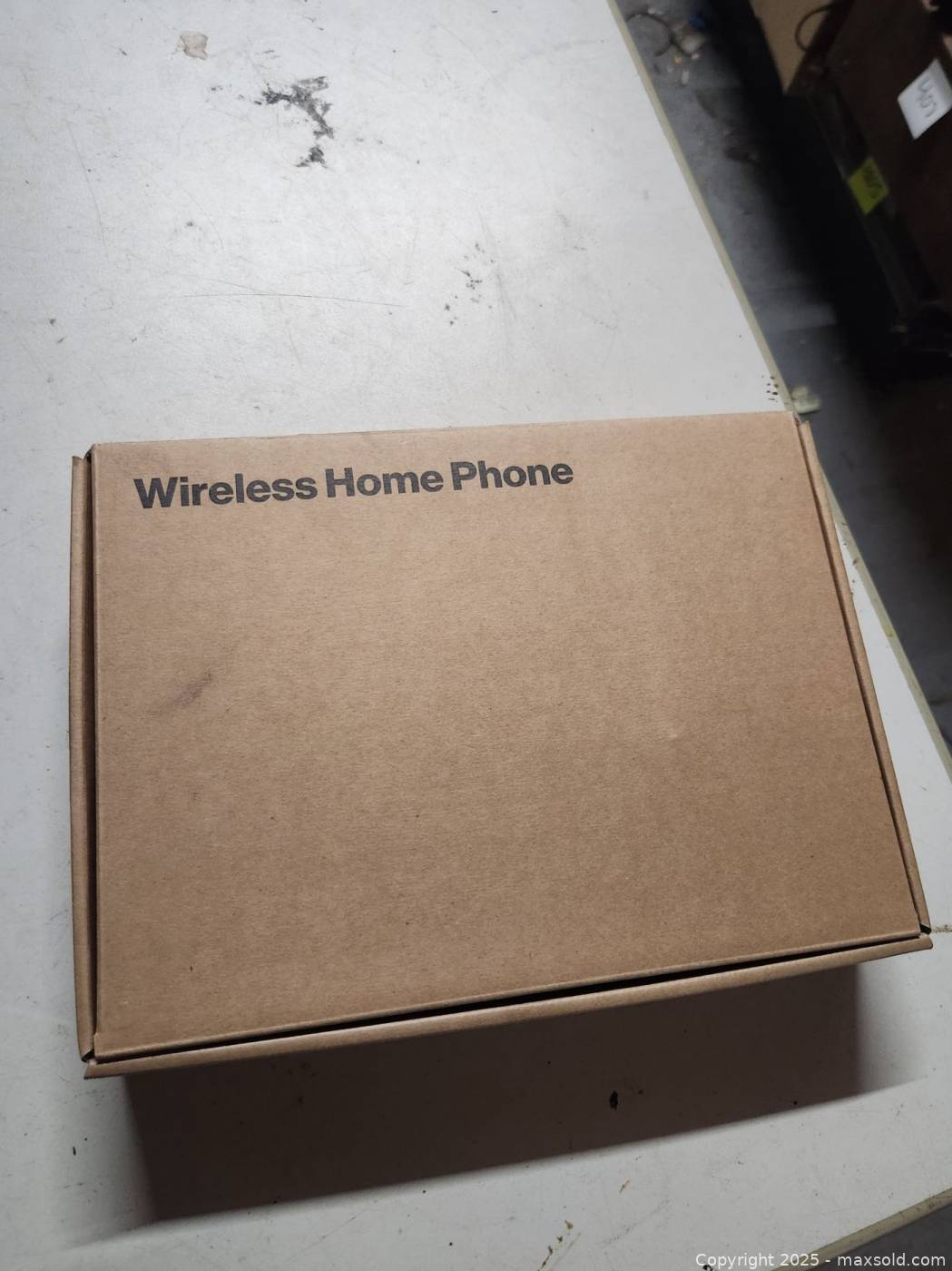 Verizon Wireless Home Phone model LVP2 | Maxsold