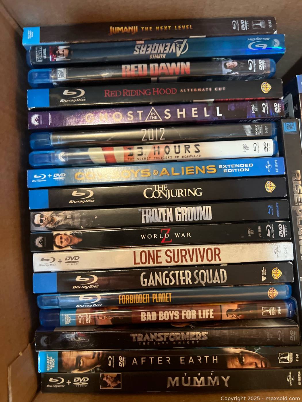 Blu-ray and DVD movie collection, approx. 28 discs | Maxsold
