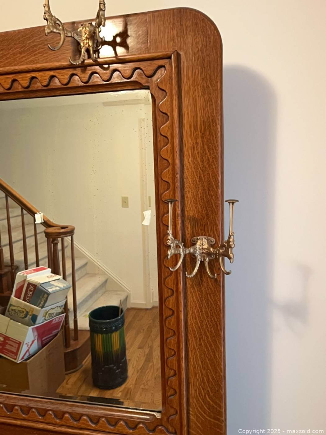 Antique Oak Hall Tree Bench with Mirror | Maxsold