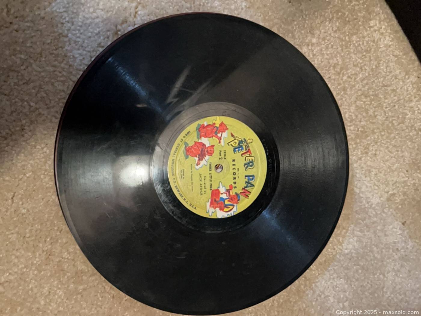 Mixed vinyl records with two cases | Maxsold