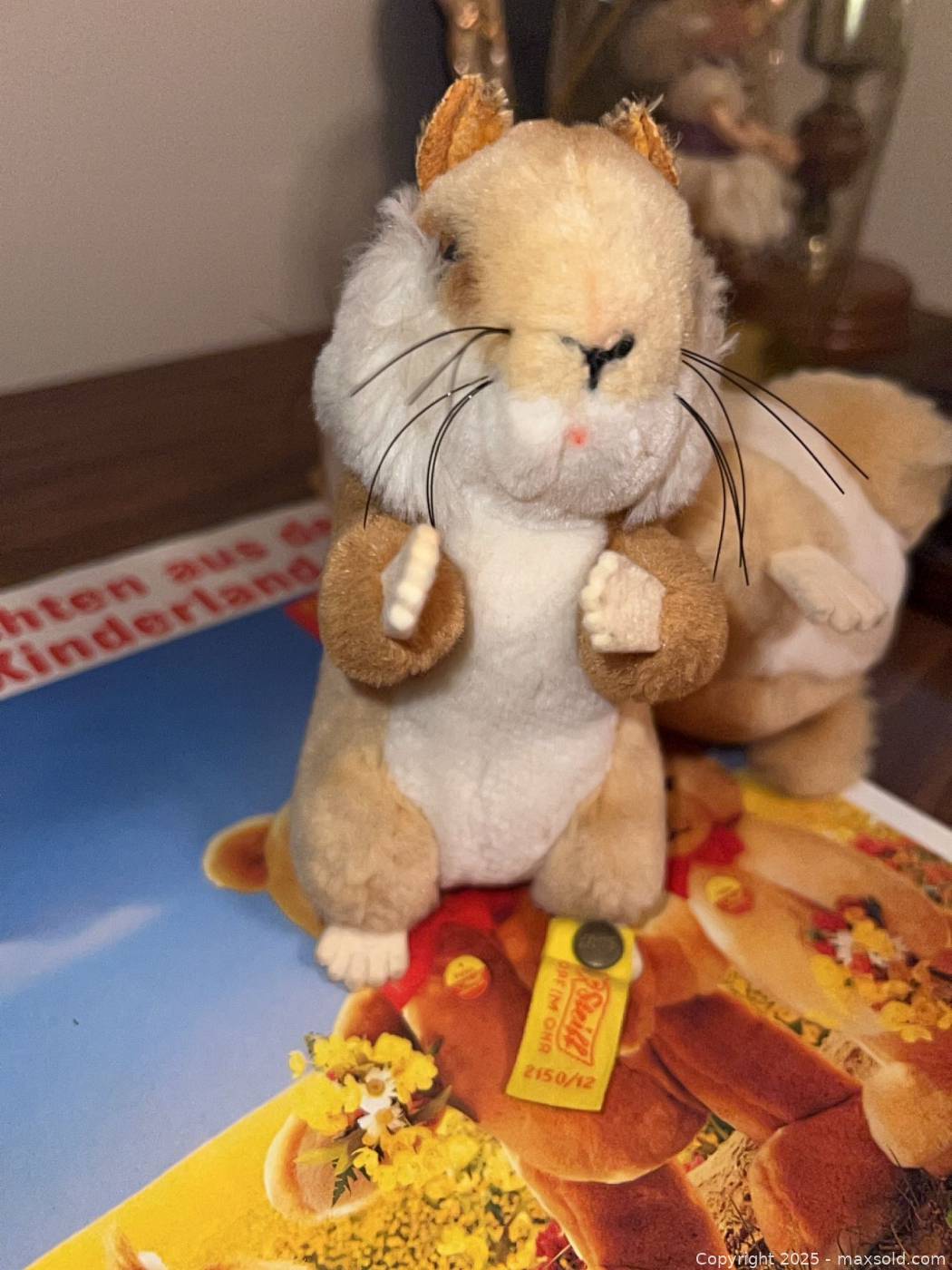 Steiff polar bear and two hamster plush with brochure | Maxsold
