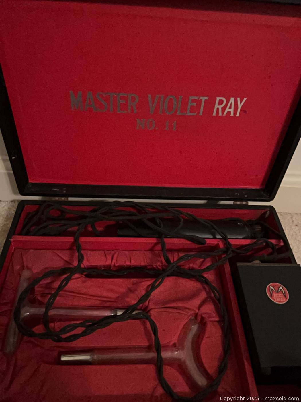 Master Violet Ray No.11 Device, BP Cuff, 1907 Medical Book | Maxsold