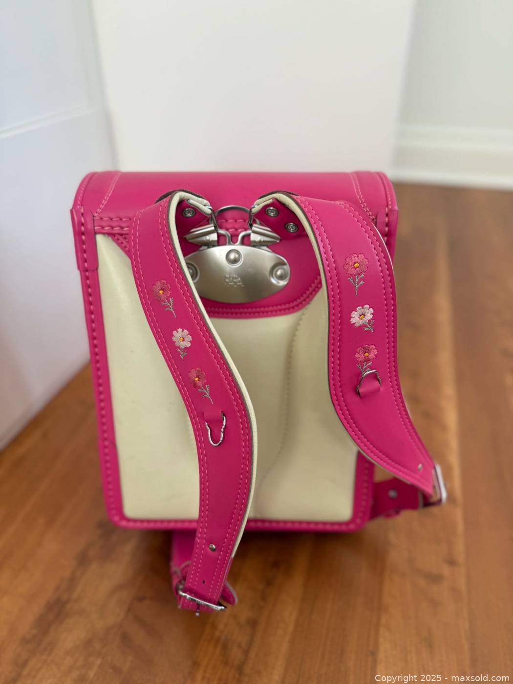 Pink randoseru backpack with two teddy bears | Maxsold