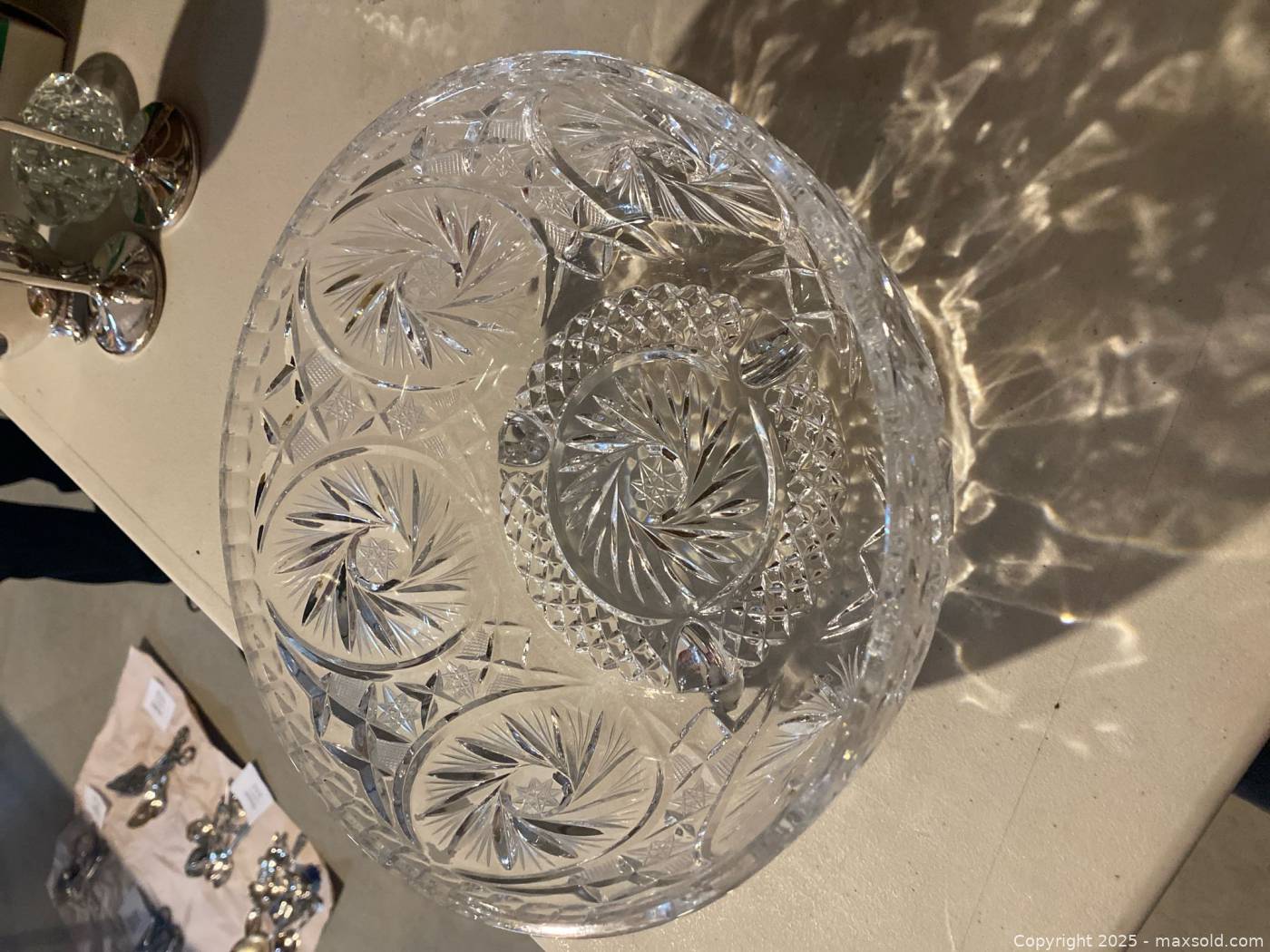 Cut Lead Crystal Bowls And Dishes | Maxsold