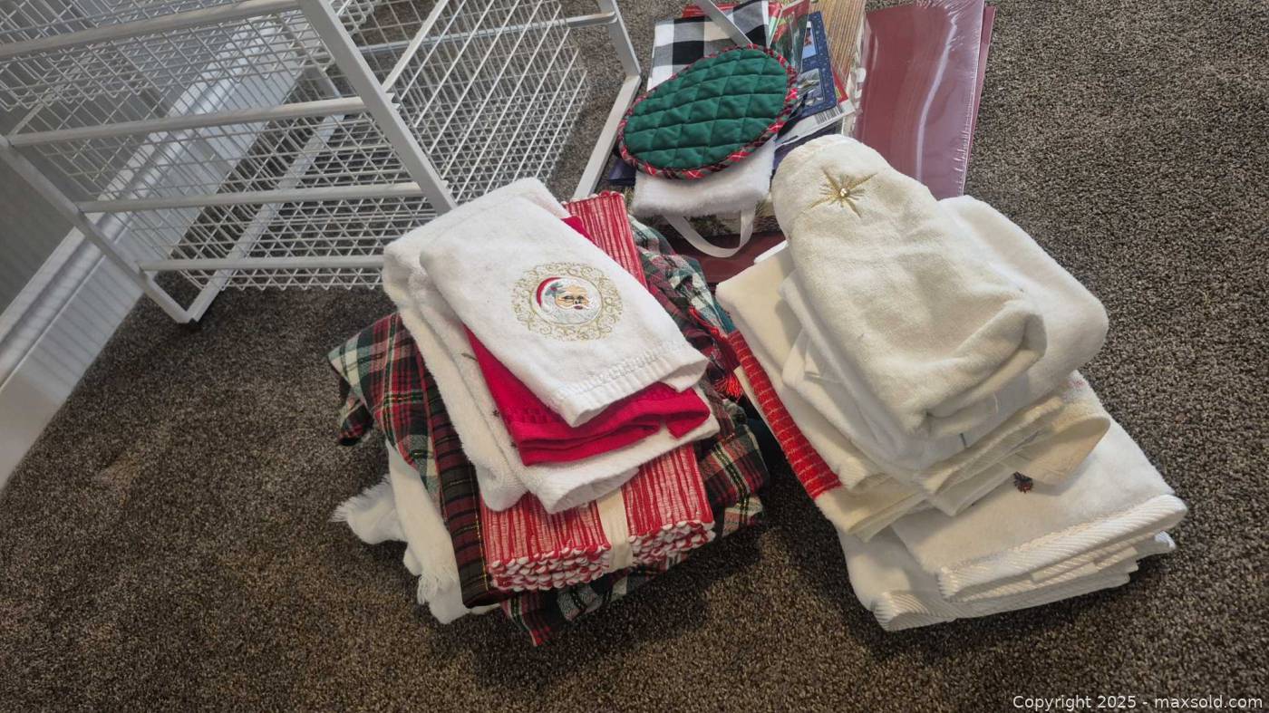 Wire drawer rack, 6 mesh baskets, holiday linens, gift-wrap | Maxsold