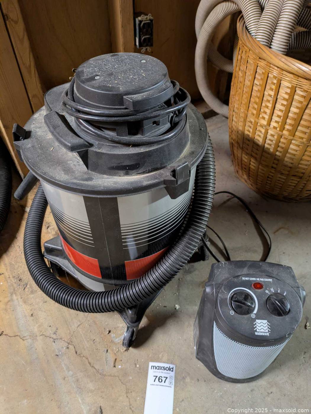 Shop-Vac 4 Gallon Wet/Dry Vacuum & WarmWave Heater | Maxsold