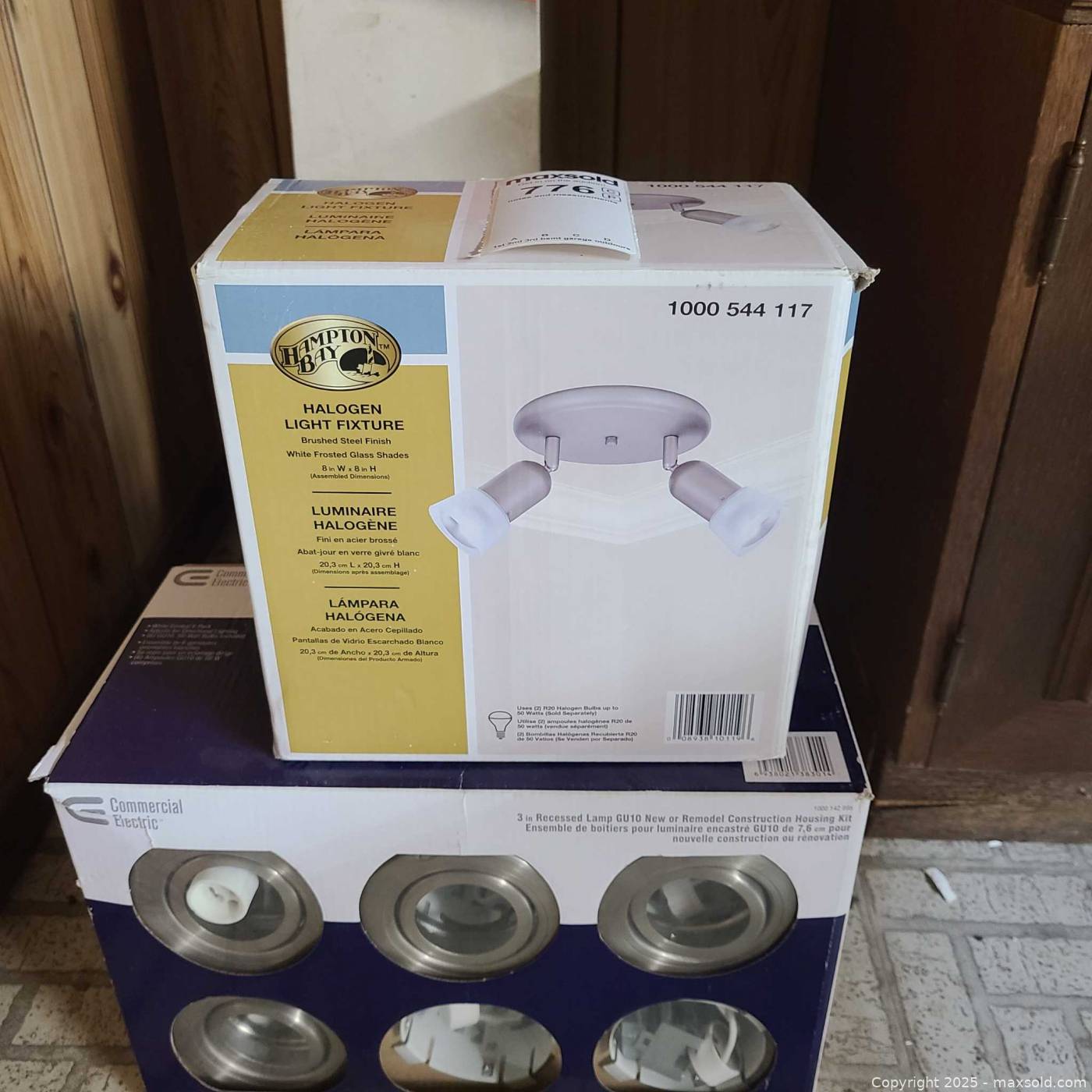 Folding work bench, recessed pot light kit and halogen ceiling light ...