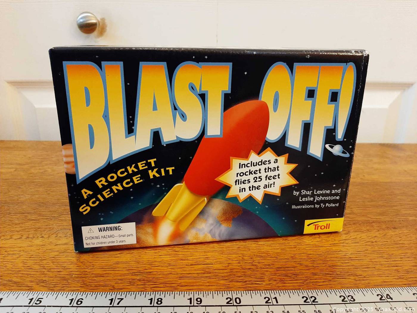 Blast Off Rocket Science Kit | Maxsold