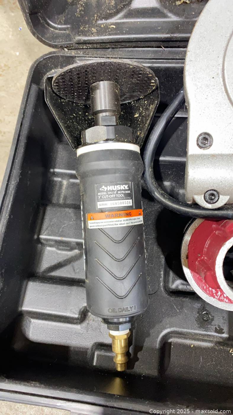 Central Machinery electric pipe threader and Husky cut-off attachment ...