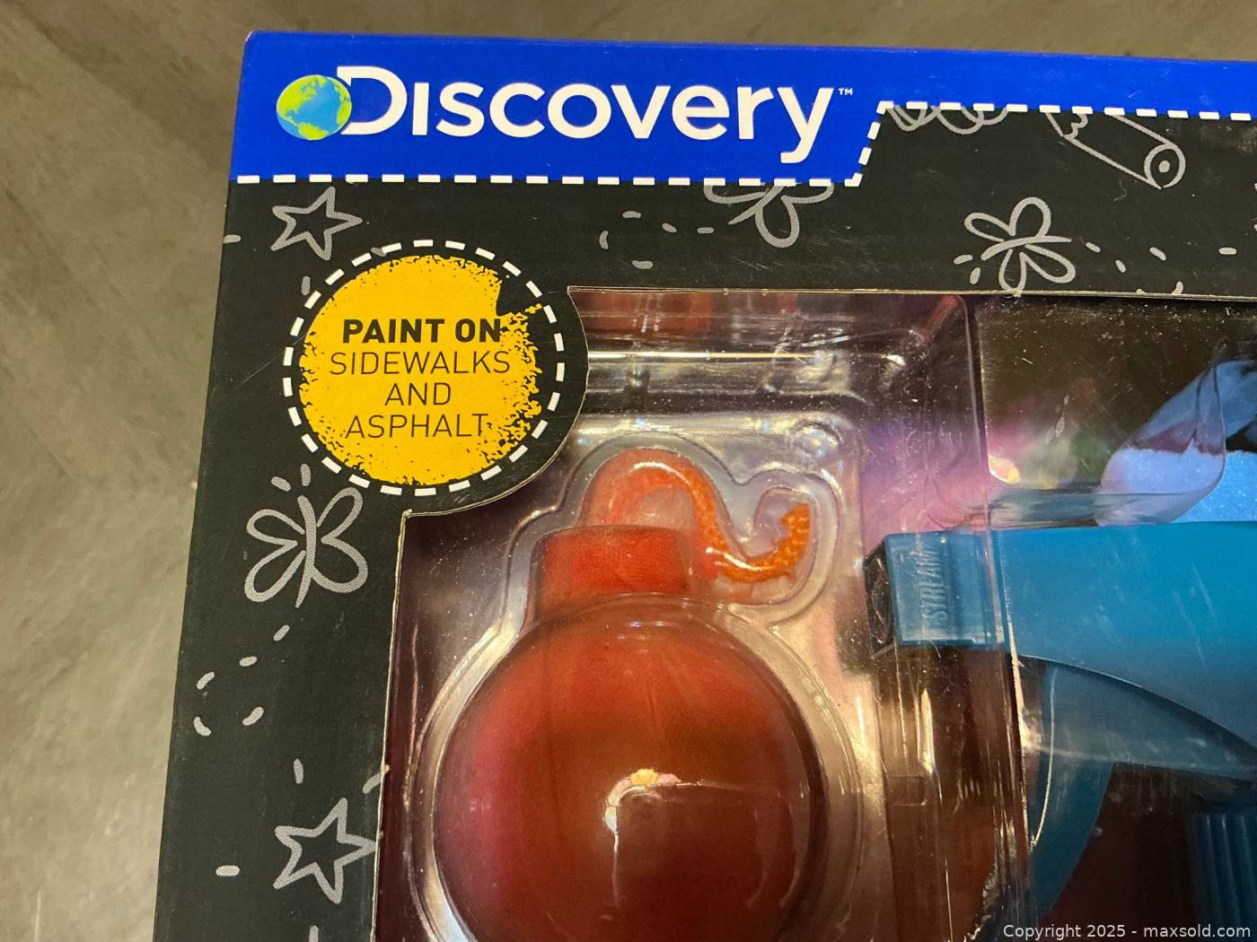Discovery Deluxe Chalk Blast Set | Maxsold