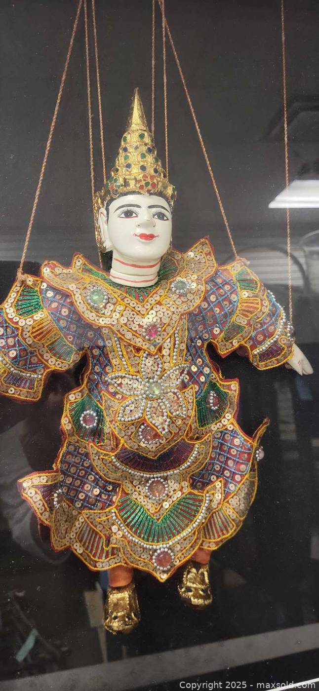 Framed Burmese Yoke Thé Marionette Shadowbox | Maxsold