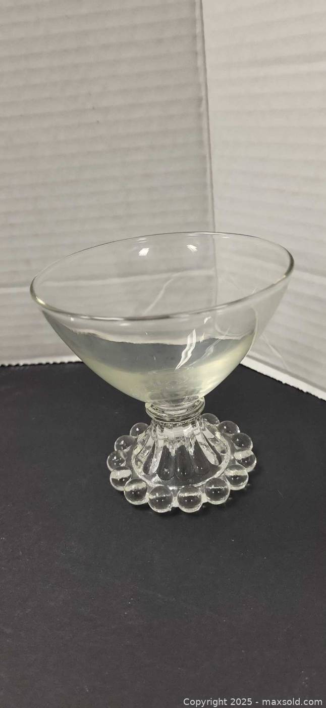 Vintage etched & plain dessert glasses, 11 | Maxsold