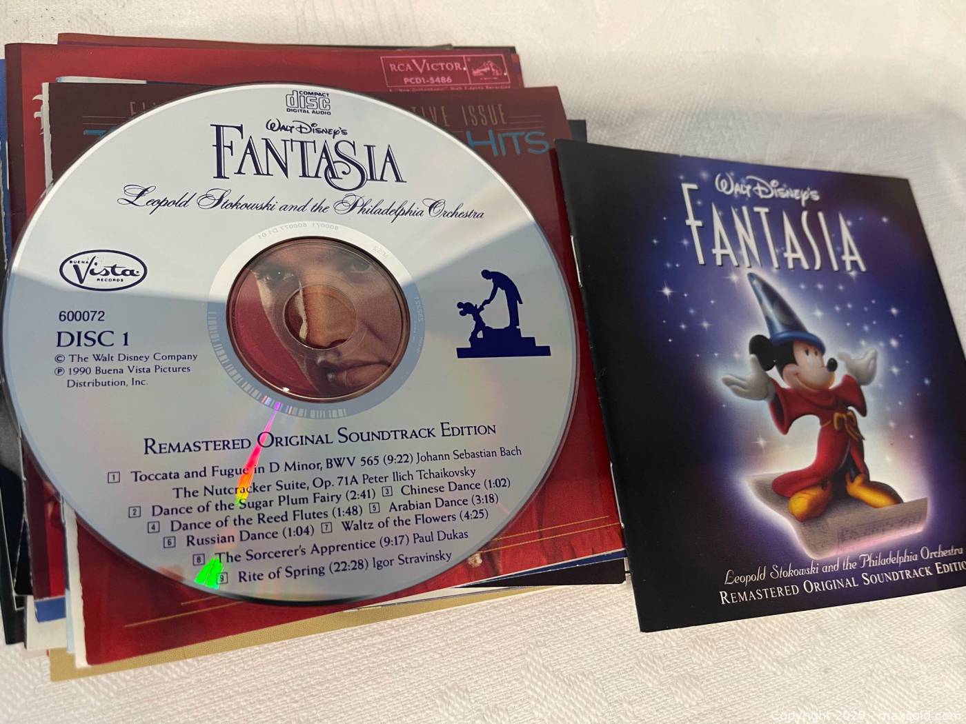 Assorted music and film CD booklets & discs | Maxsold