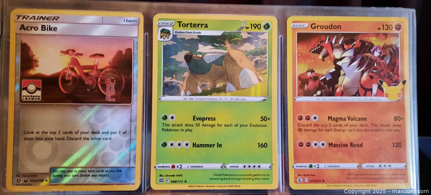 9 Foil Pokémon Cards Various Years | Maxsold