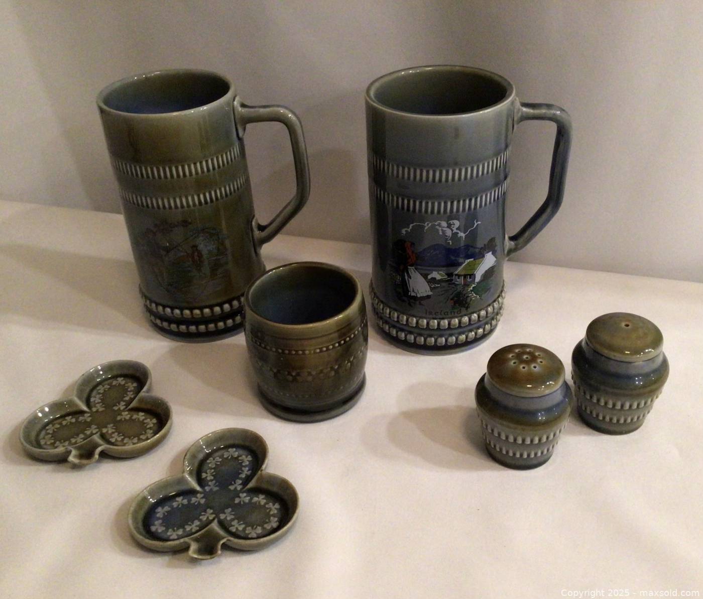 Wade Ceramics steins, ashtrays, salt & pepper | Maxsold
