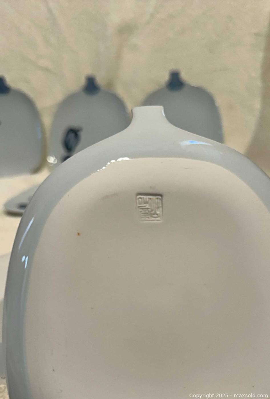 8 Chinese Pale Blue Porcelain Sauce Dishes | Maxsold
