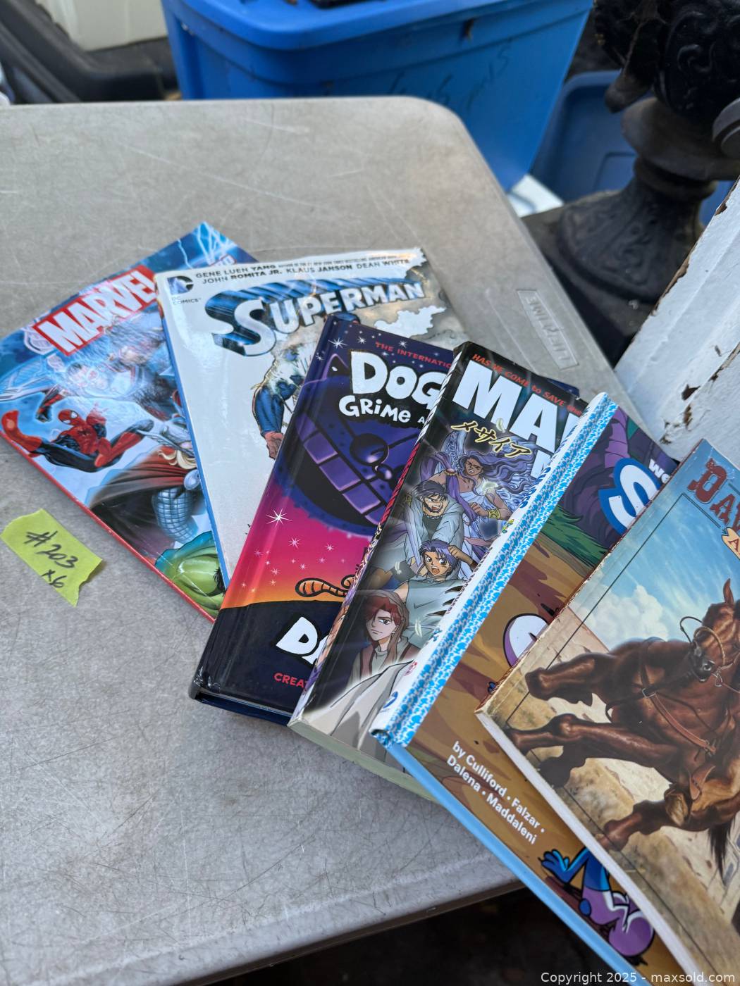 6 young adult comic books | Maxsold