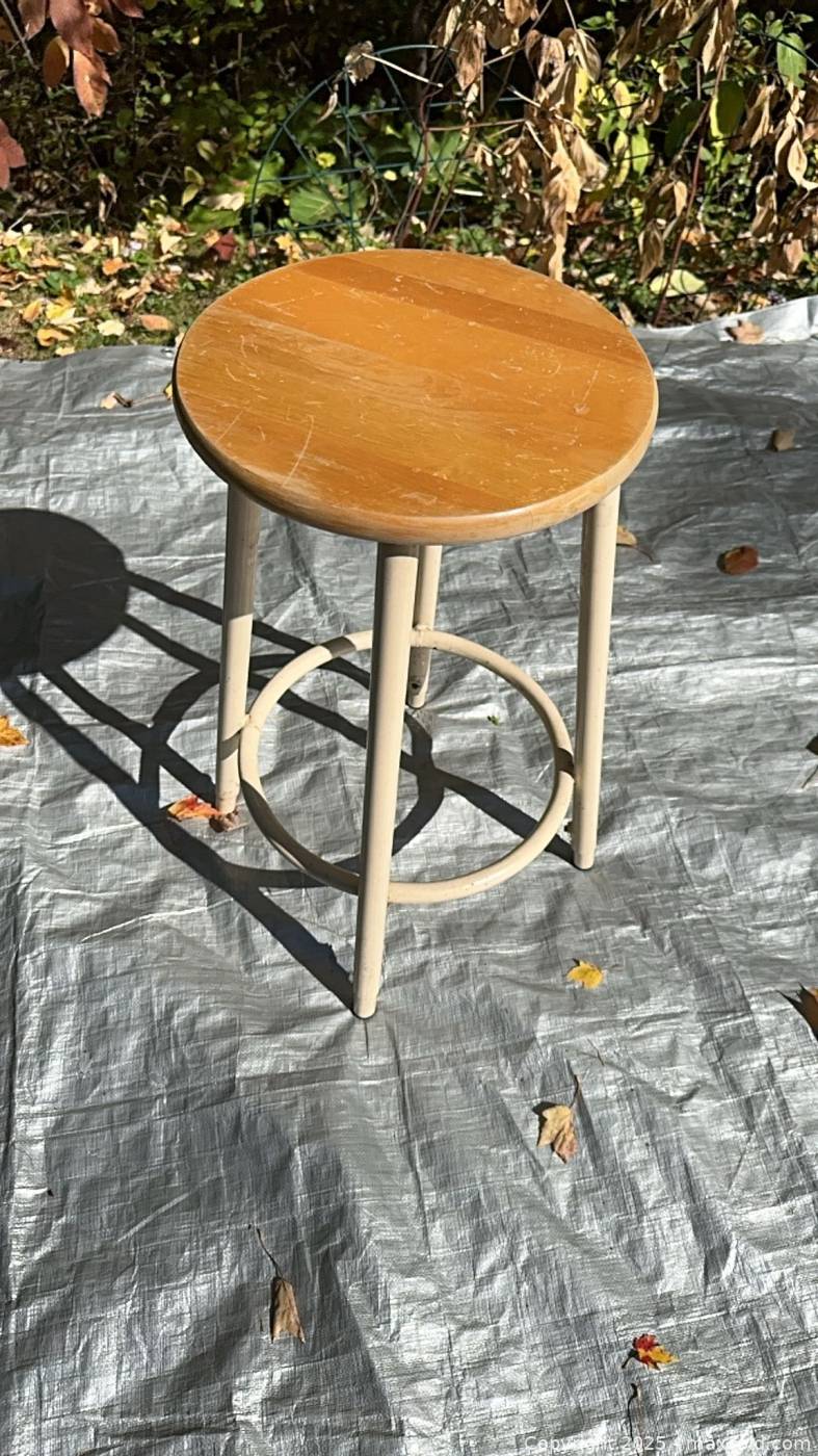 23" wood top stool 12" seat | Maxsold